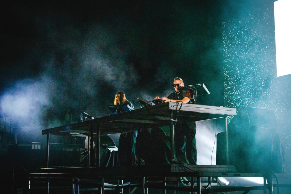 Una velada mística audiovisual: UNKLE en el Frontón de la CDMX - Cassini MX