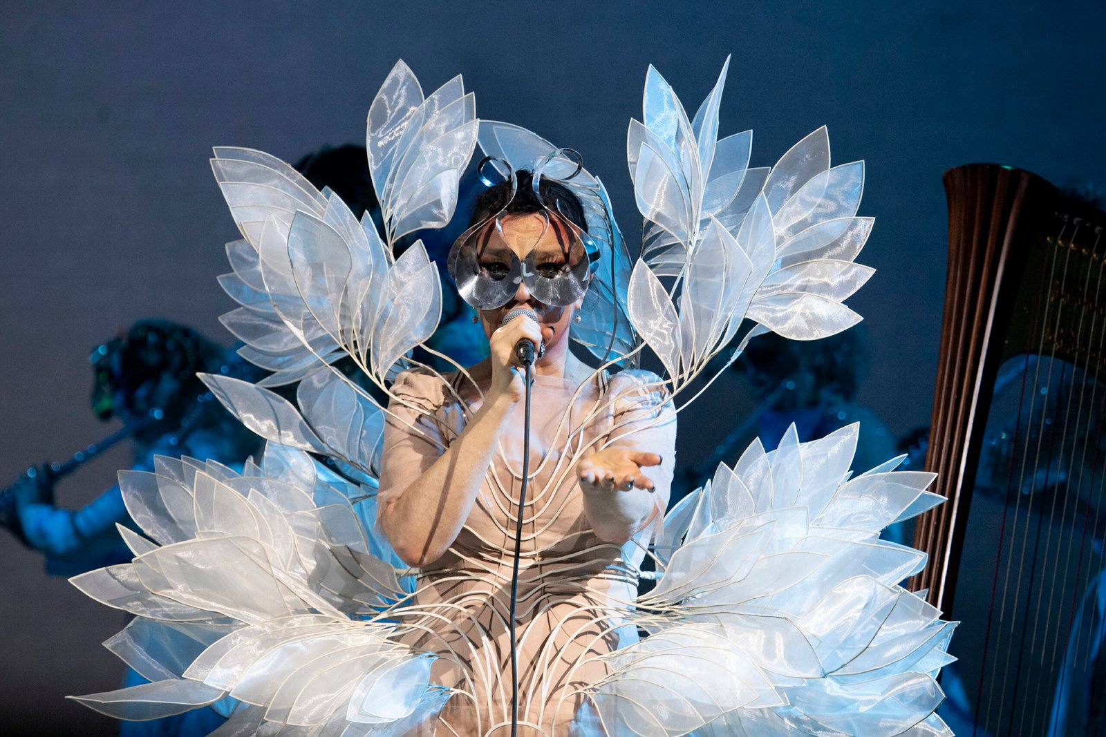 Björk Cornucopia: mira el concierto pre grabado en Apple TV